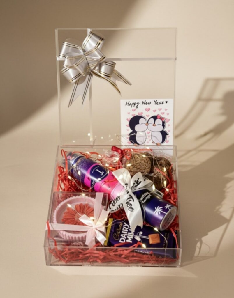 New Year Magic (Women) - Gift Tree -Send New Year Gifts in Pakistan